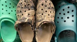 How to Spot Fake Crocs 2024 - Flaunt Your Fashion